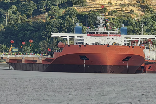 Barges for Sale and Charter - Fairways Marine Brokerage